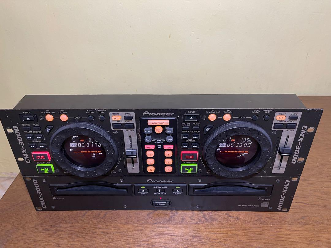 Pioneer dj cd player, Audio, Portable Music Players on Carousell