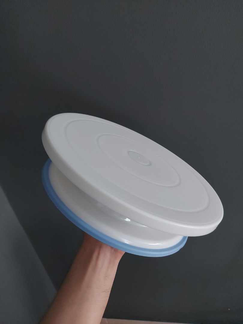 Cake Turntable 28cm, Furniture & Home Living, Kitchenware & Tableware ...