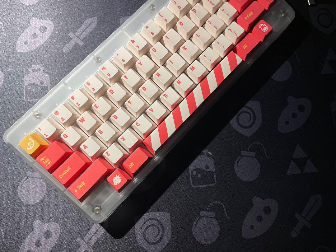 Infinikey Strawberry Lemonade Keycaps Core + Novelties, Computers ...
