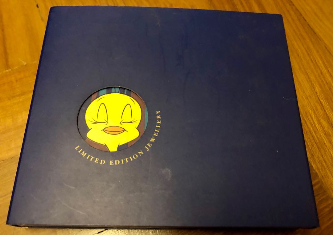 Limited edition 916k Gold Tweety Bird pendant + chain, Women's Fashion ...