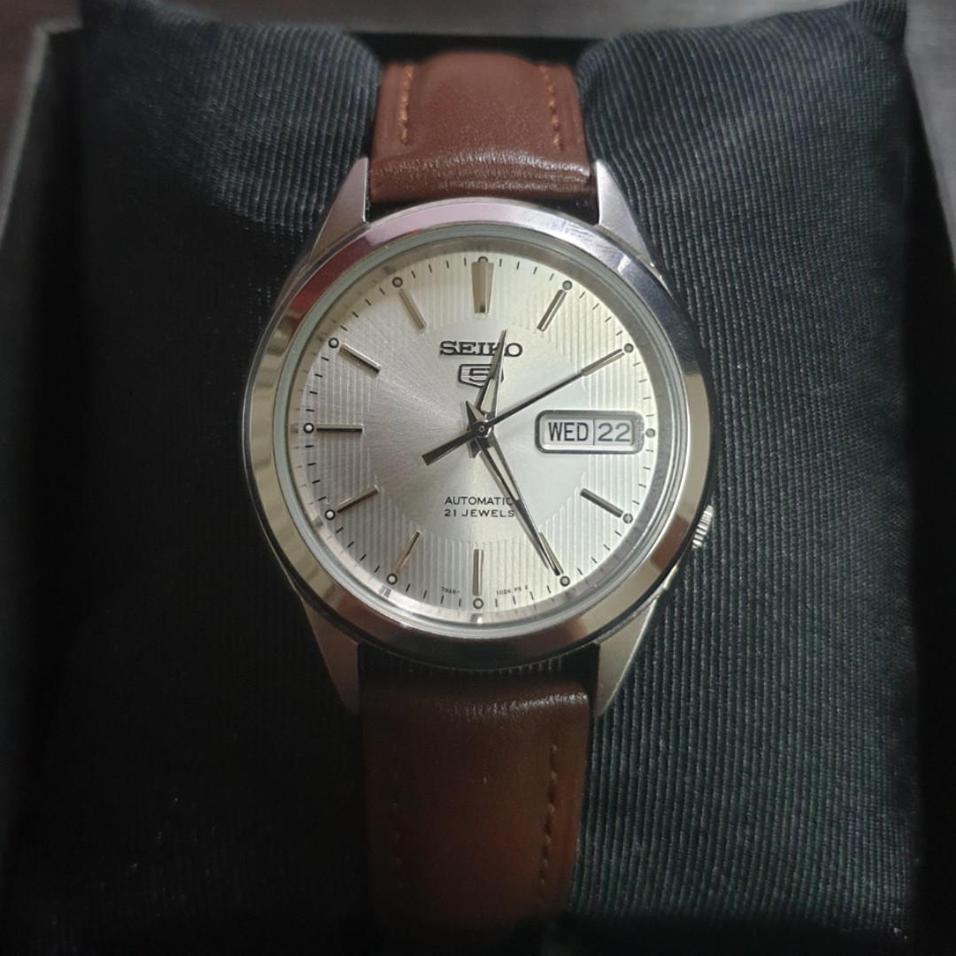 Seiko 5 SNKL15 SNKL15K1, Men's Fashion, Watches & Accessories, Watches ...