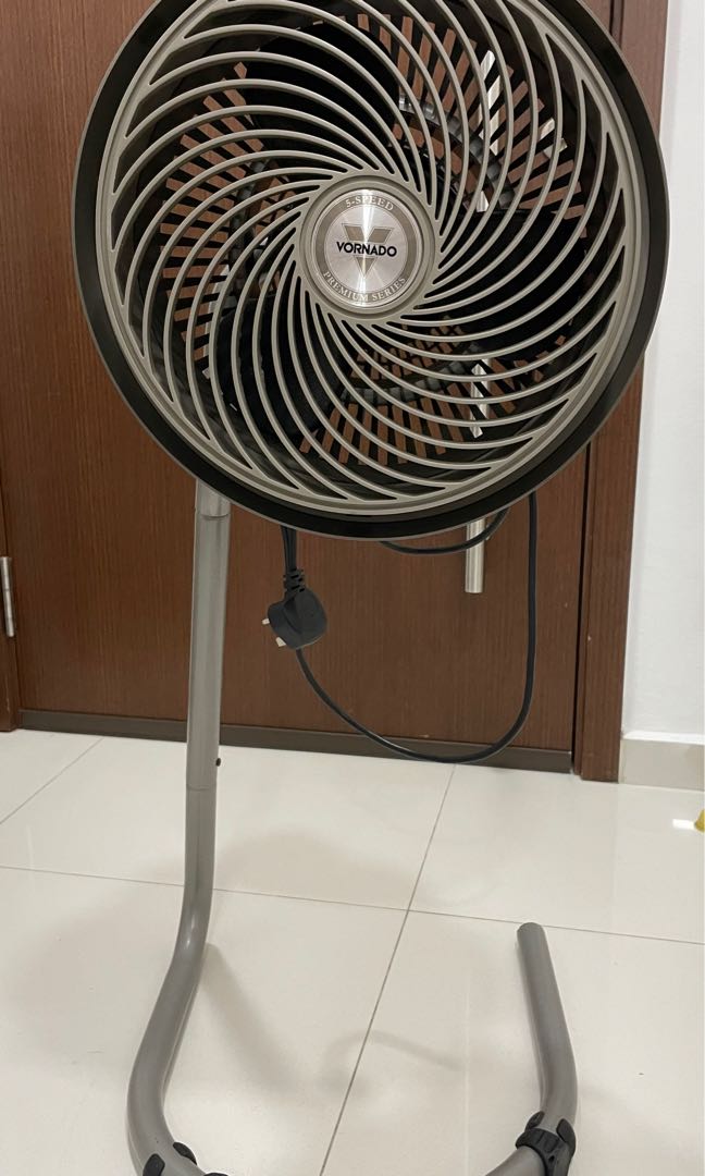 Vornado Standing Fan (Premium Series), Furniture & Home Living ...