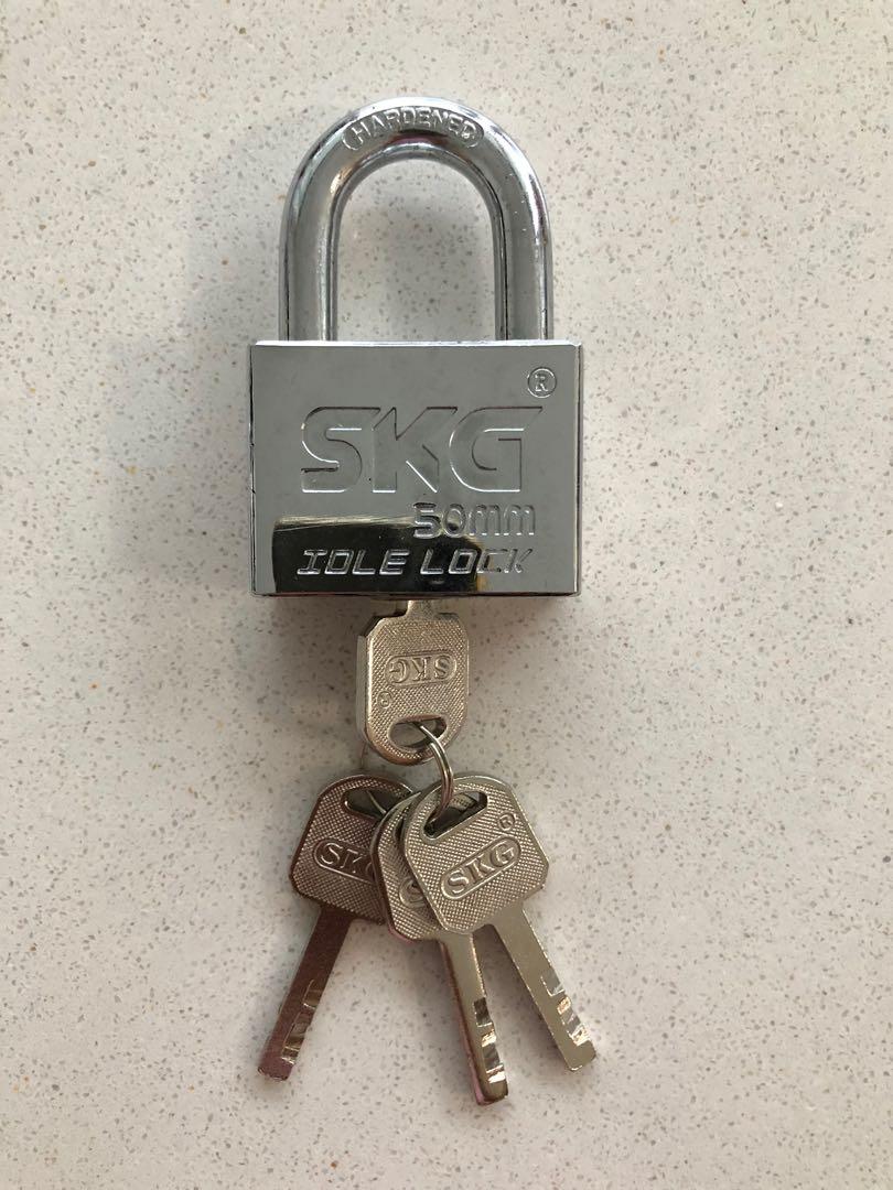 Yale, Sure-Loc, SKG Padlock, Furniture & Home Living, Security & Locks ...