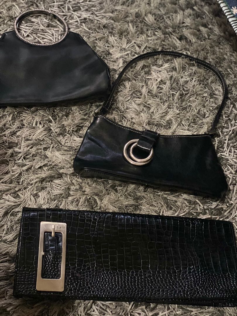 Black cluth “bundle”, Women's Fashion, Bags & Wallets, Clutches on ...