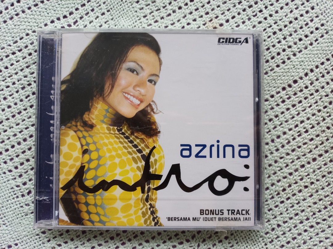 CD Azrina : Intro ( Cinta Pertama ), Hobbies & Toys, Music & Media, CDs & DVDs on Carousell