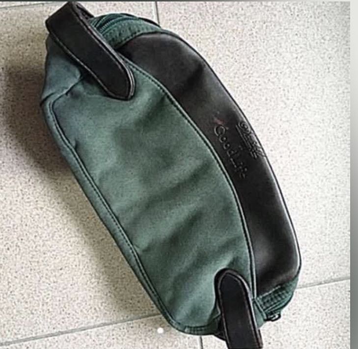 Davidoff Pouch, Men's Fashion, Bags, Belt bags, Clutches and Pouches on ...