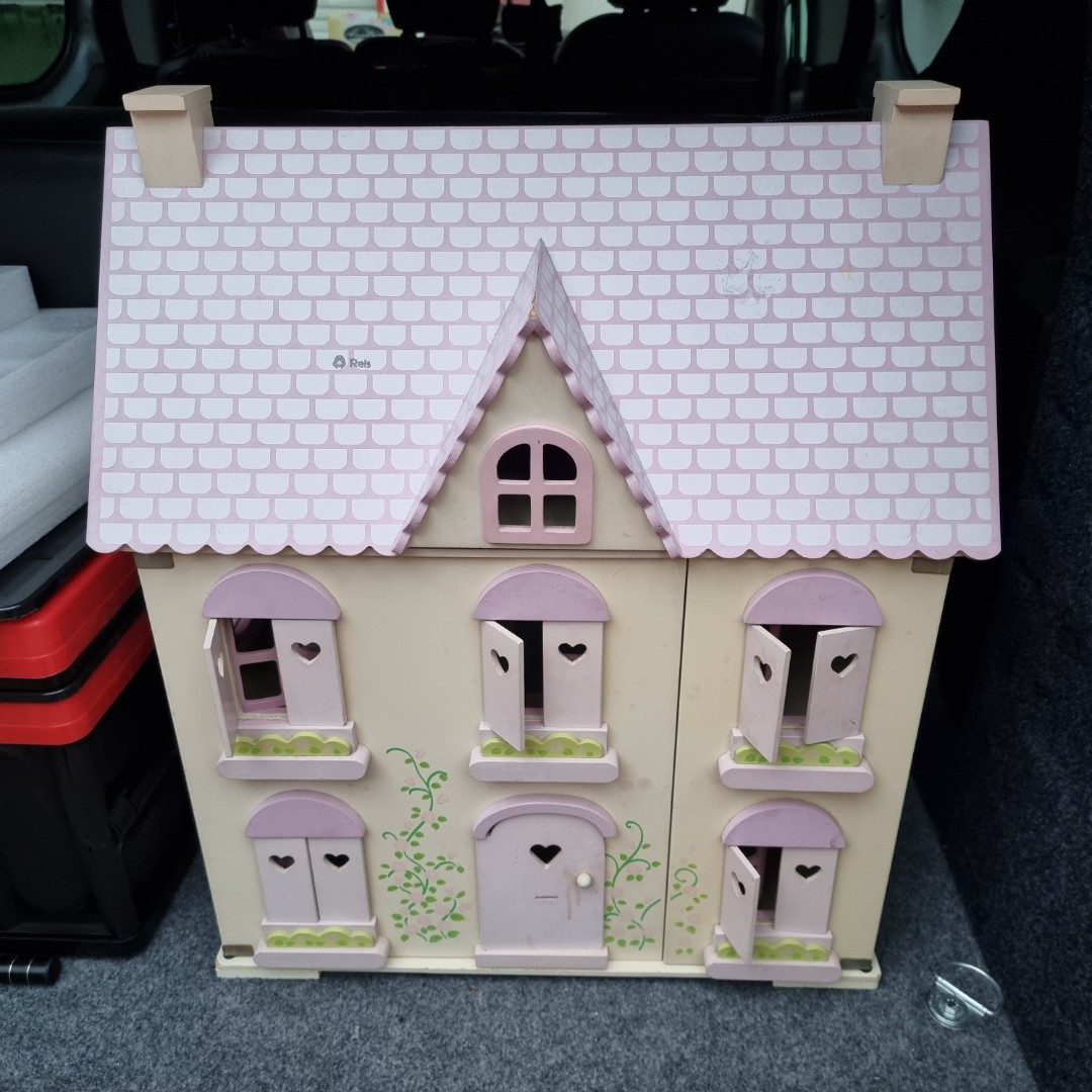 ELC Wooden Deluxe Doll House with Furniture & Dolls, Hobbies & Toys ...