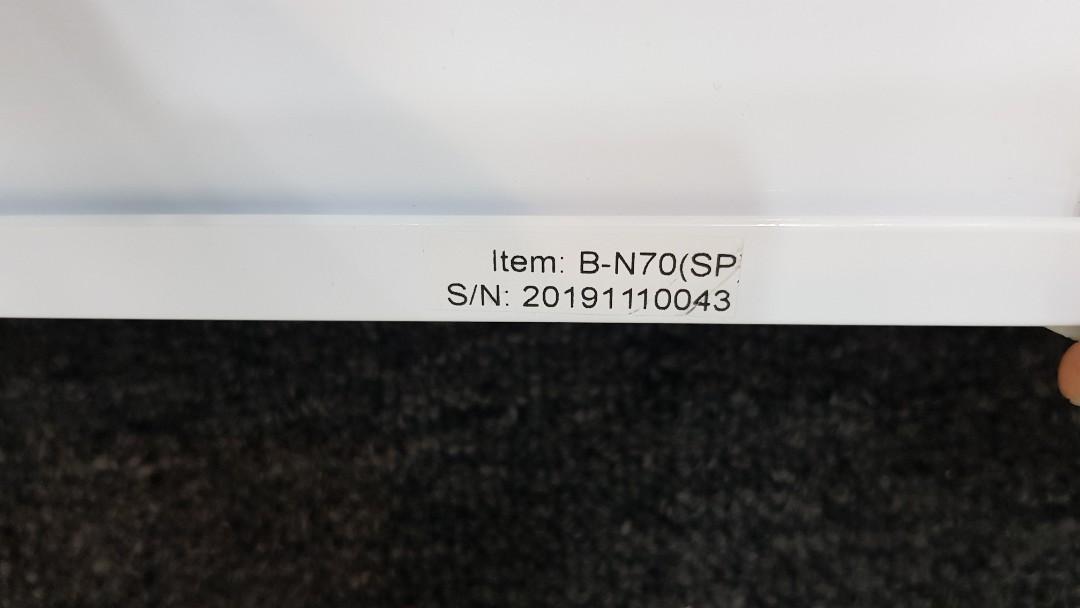 EXZEN semi buffer manual projector screen, TV & Home Appliances, TV ...