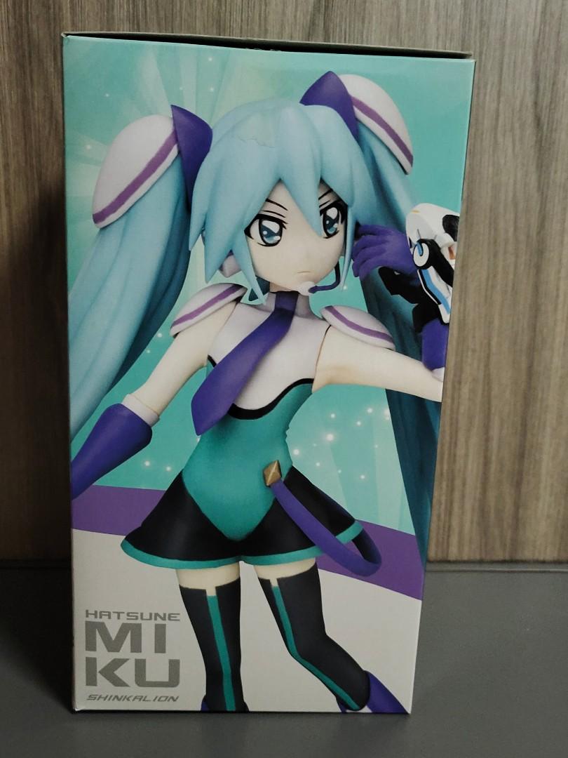 Hatsune Miku Shinkalion Pilot Suit Limited Premium Figure, Hobbies ...