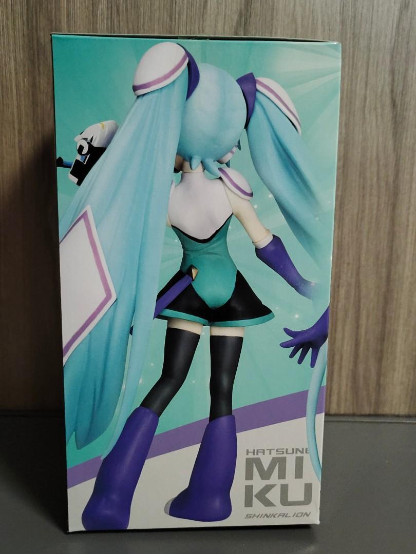 Hatsune Miku Shinkalion Pilot Suit Limited Premium Figure, Hobbies ...
