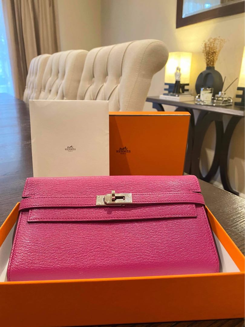 Hermes Kelly Classic Wallet, Luxury, Bags & Wallets on Carousell