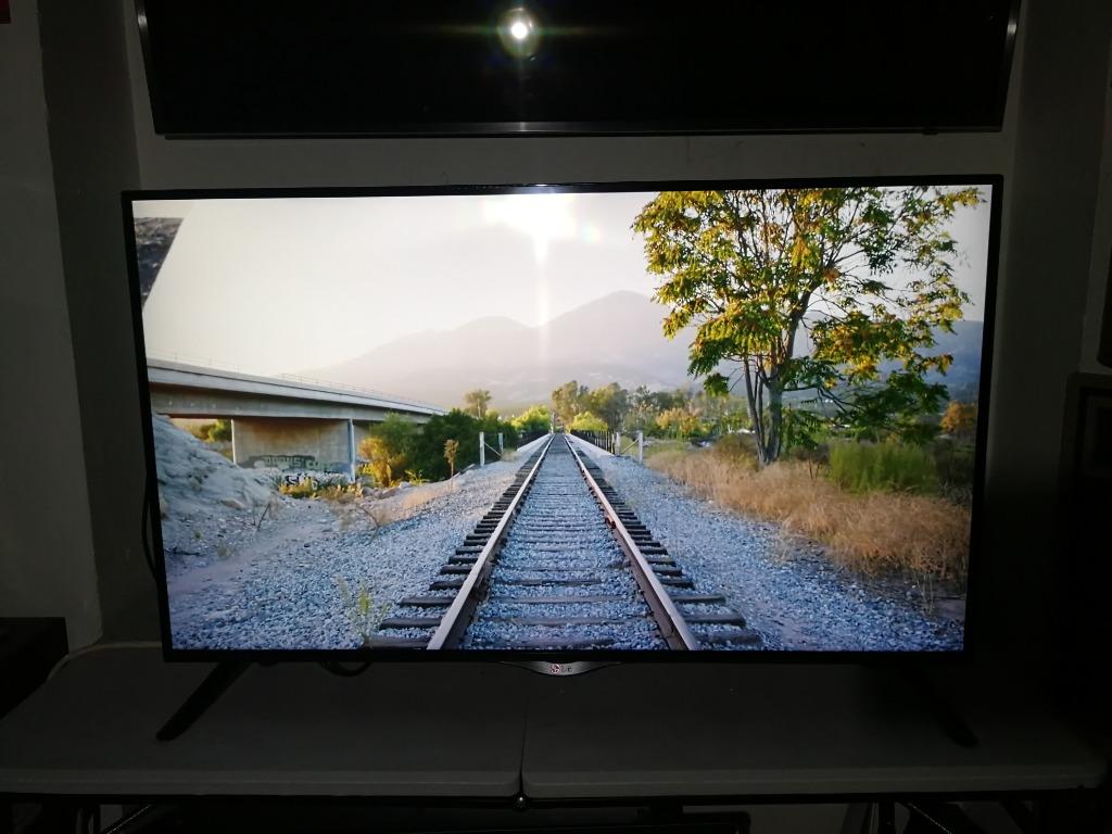 LG 42吋 42inch 42 UB8200 4K 智能電視 smart tv, 家庭電器, 電視 & 其他娛樂, 電視 - Carousell