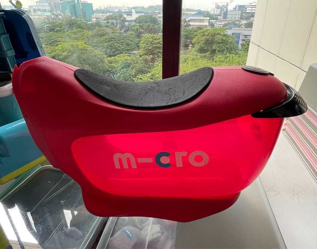 Micro mini scooter seat, Babies & Kids, Going Out, Other Babies Going ...