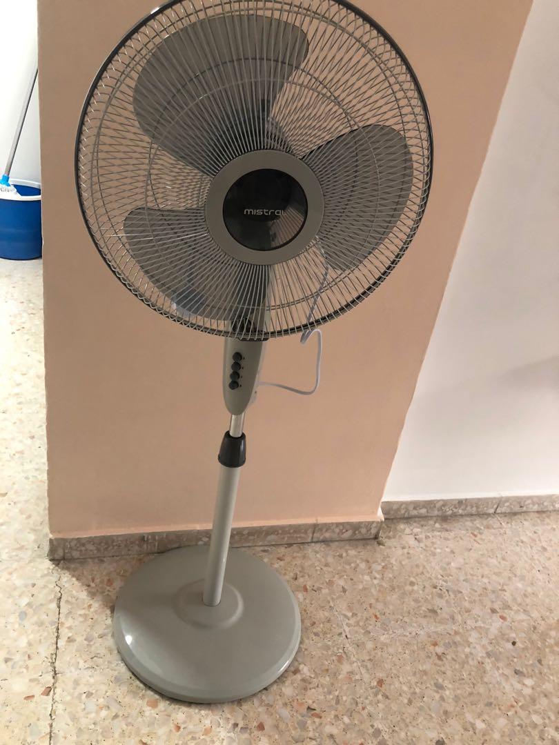 Mistral Fan, TV & Home Appliances, Air Conditioners & Heating on Carousell