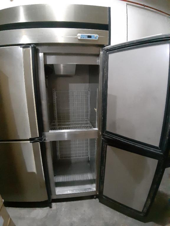 Chee Puck Chiller, TV & Home Appliances, Kitchen Appliances ...