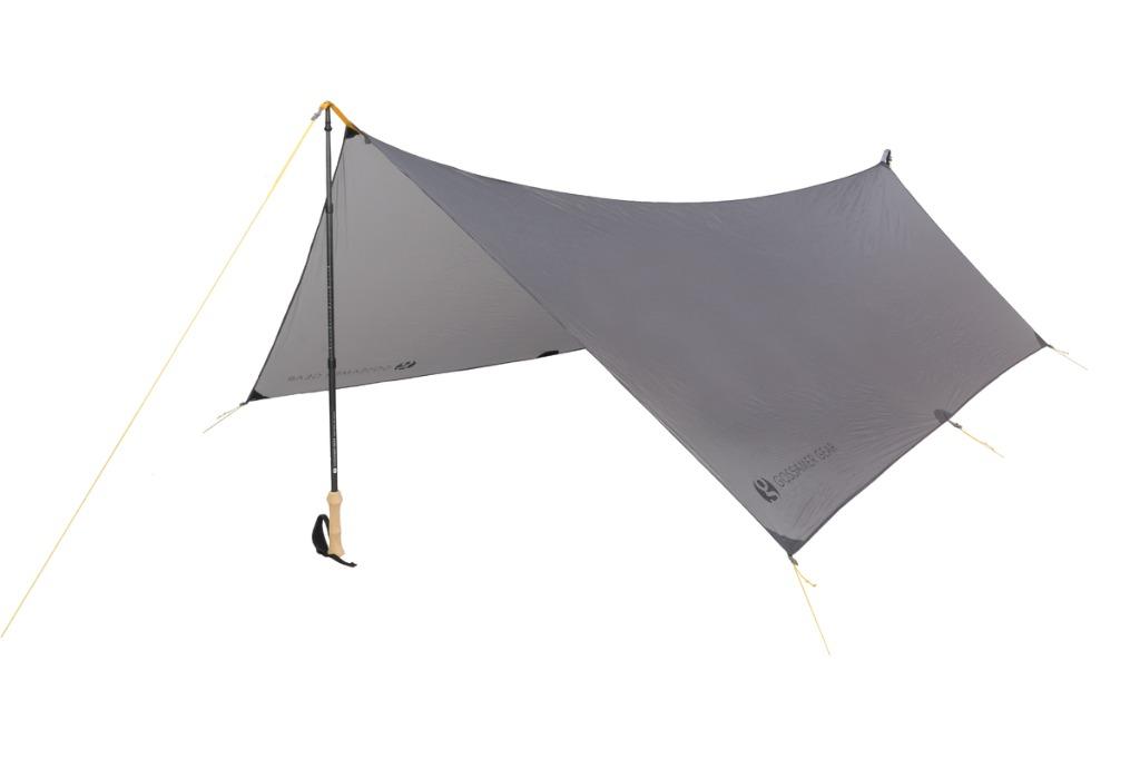 Gossamer Gear Twinn Tarp 輕量天幕, 興趣及遊戲, 旅行, 旅遊 - 旅行必需品及用品 - Carousell
