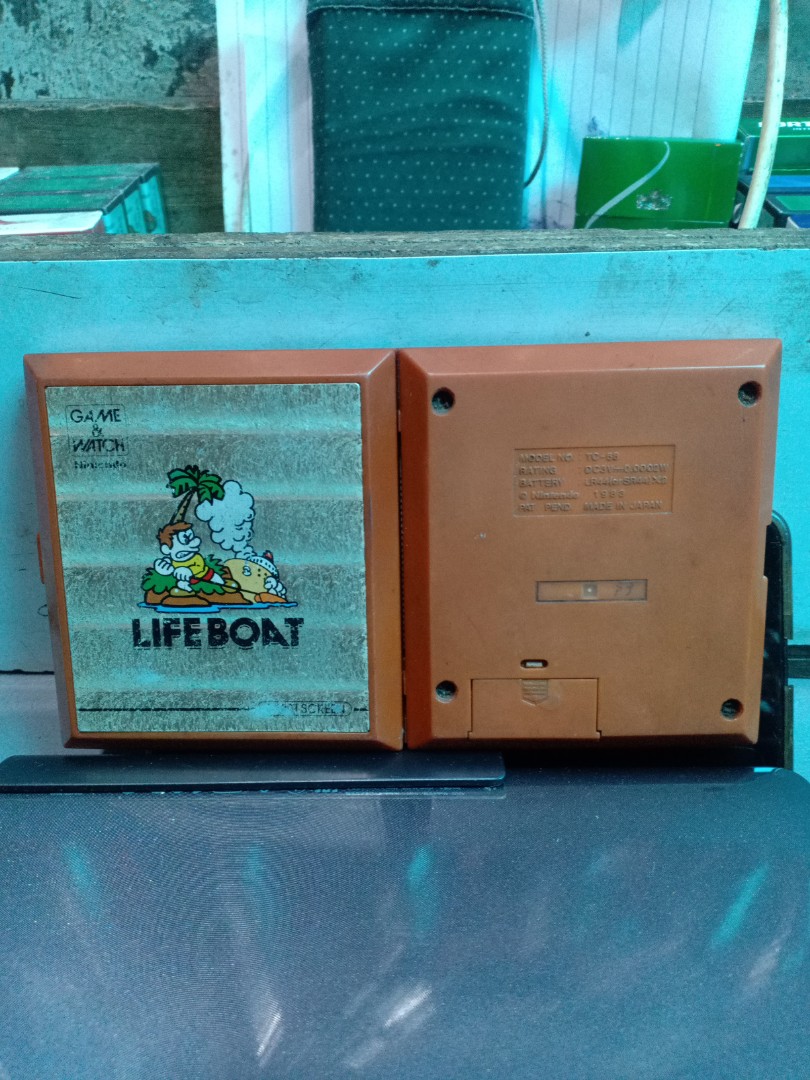Nintendo Lifeboat, Hobbies & Toys, Memorabilia & Collectibles, Vintage ...