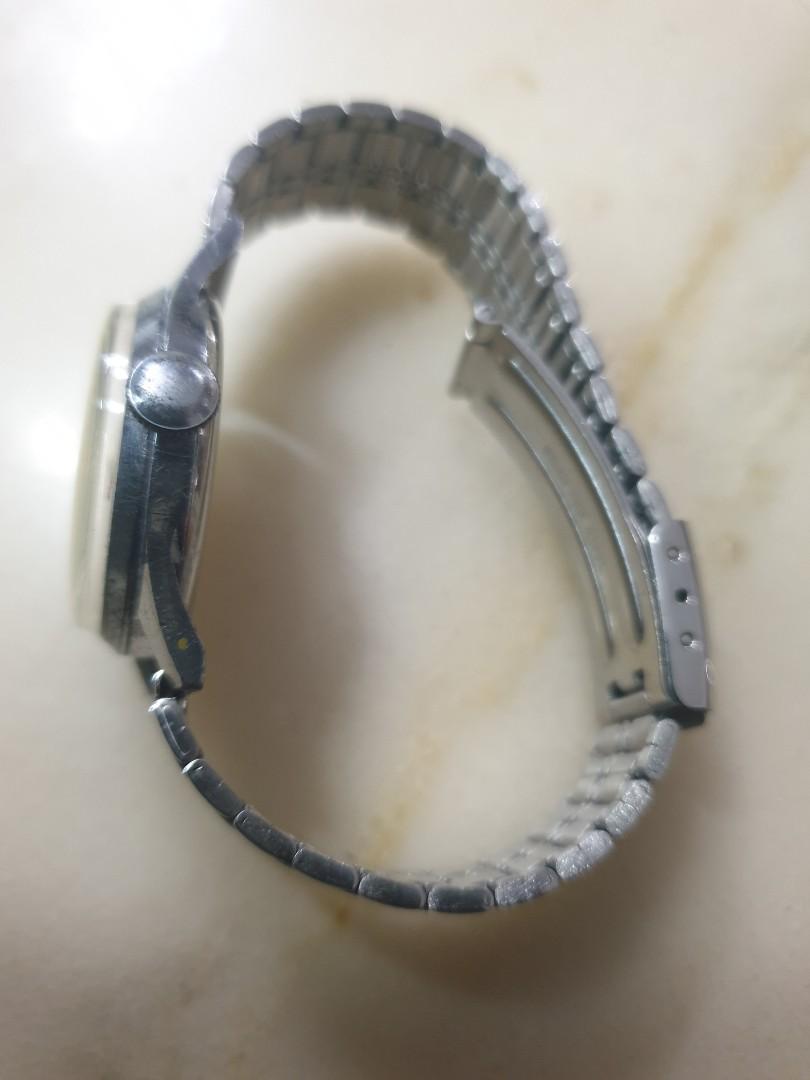 Renova 15 Jewels Swiss Watch, Luxury, Watches on Carousell