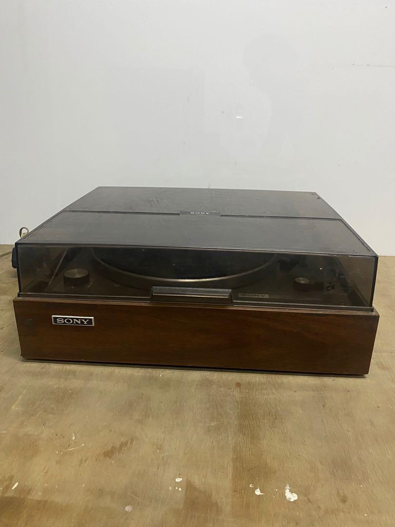 Sony Vinyl Record Player PS-200, Audio, Other Audio Equipment on Carousell