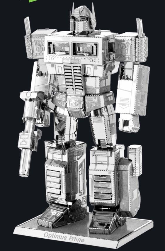3D Metal Optimus Prime, Hobbies & Toys, Collectibles & Memorabilia, Fan ...