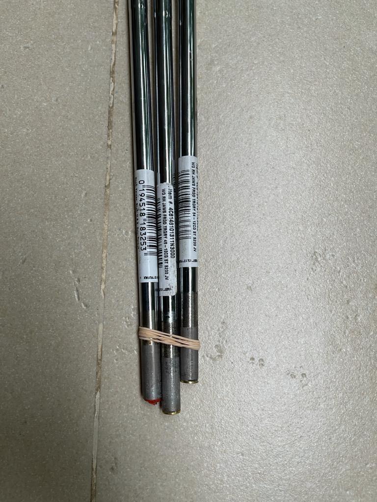 3 Dynamic Gold S200 wedge shafts, Sports Equipment, Sports & Games ...