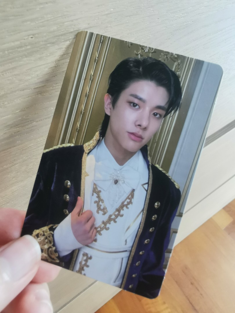 ENHYPEN pc JAKE, Hobbies & Toys, Memorabilia & Collectibles, K-Wave on ...