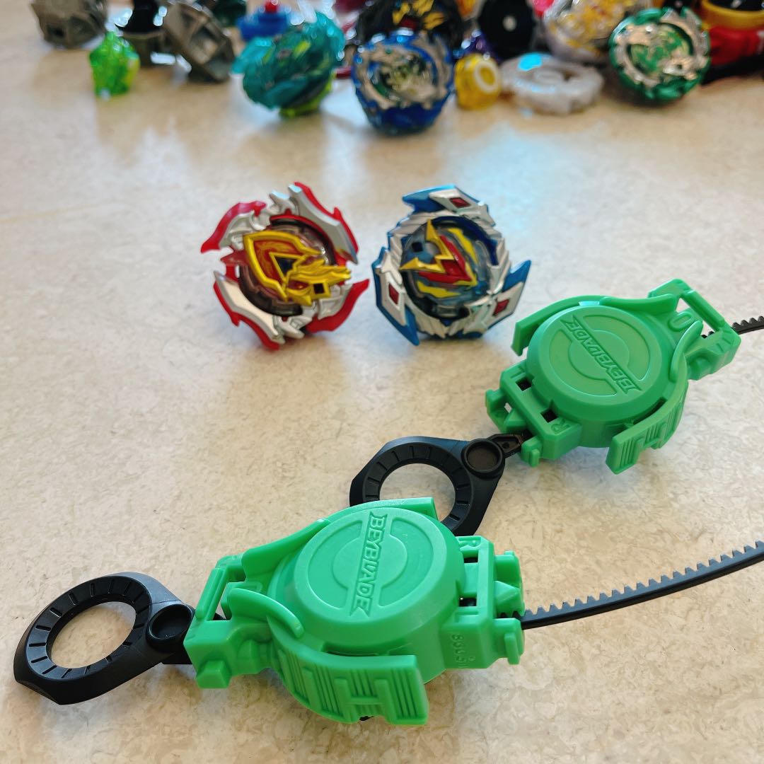 Hasbro Beyblade Set of 2- Beyblade Burst Winning Valkyrie Starter set ...