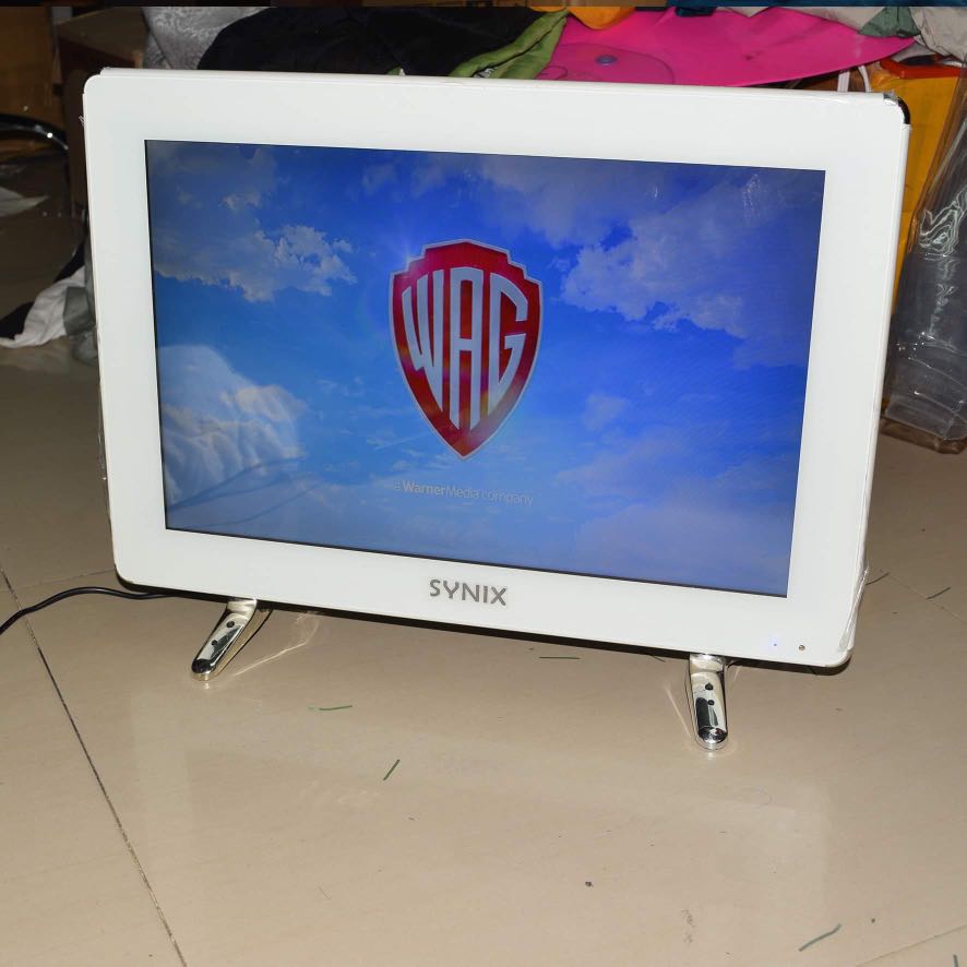 Synix 19" Led Tv, TV & Home Appliances, TV & Entertainment, TV on Carousell