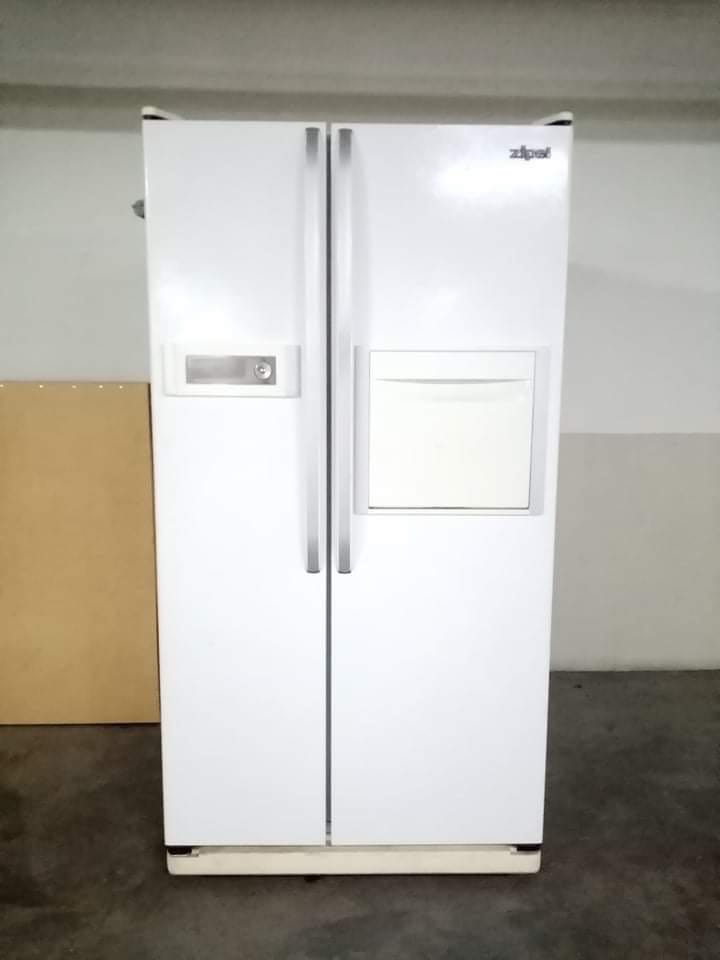 Zipel refrigerator on Carousell