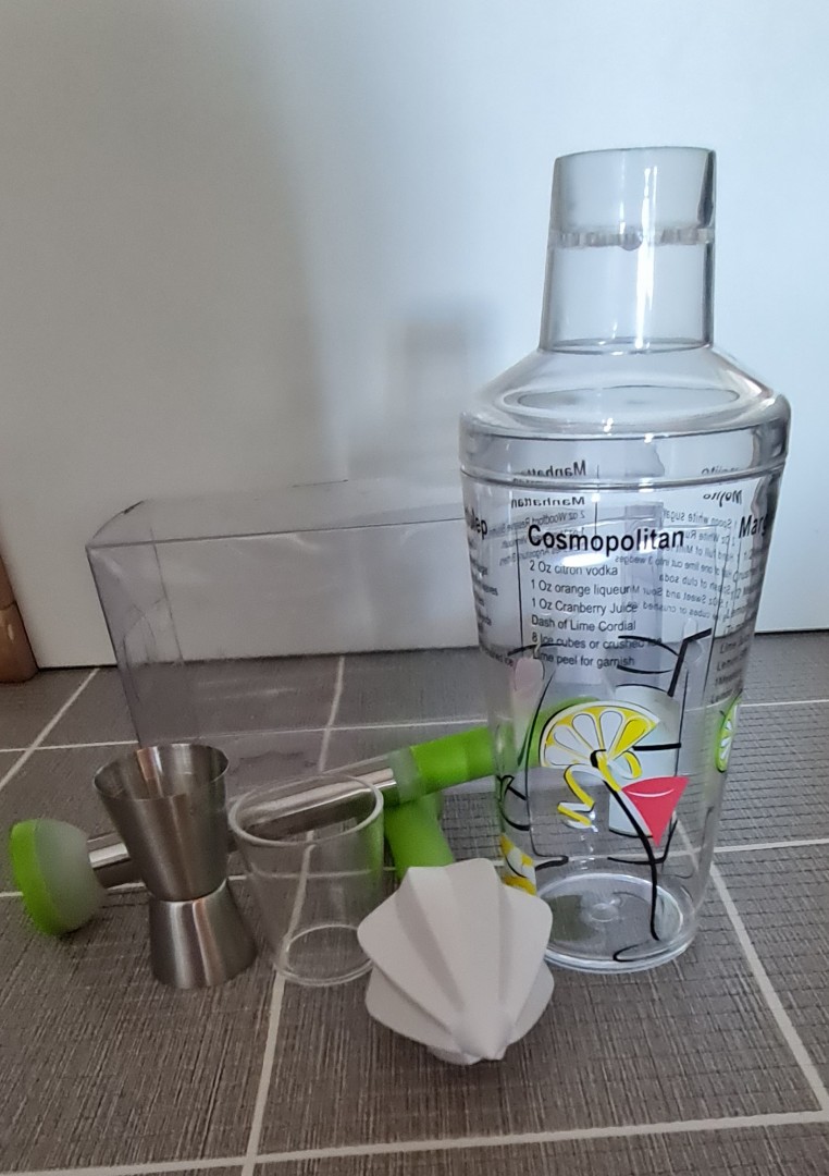 Alcohol mixing cocktail set, Food & Drinks, Alcoholic Beverages on ...