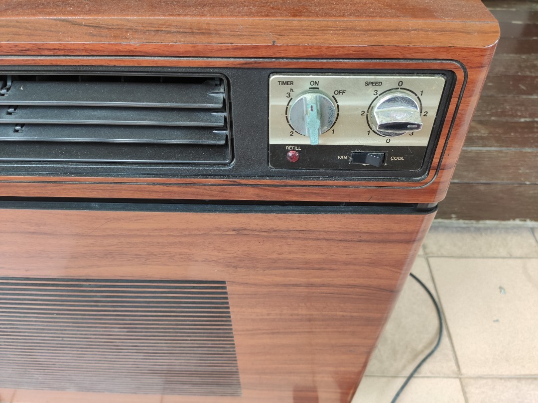 Antique retro aircon, Hobbies & Toys, Memorabilia & Collectibles ...