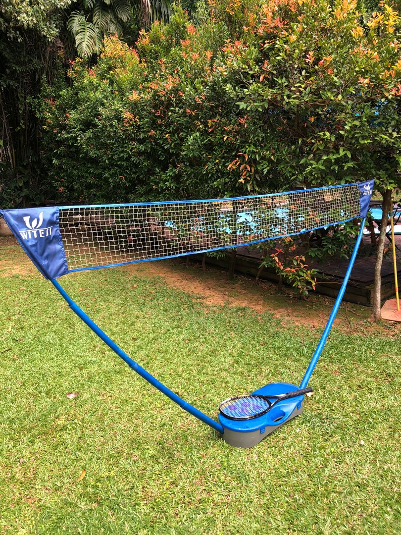 Beach/ garden badminton set, Sports Equipment, Sports & Games, Racket ...
