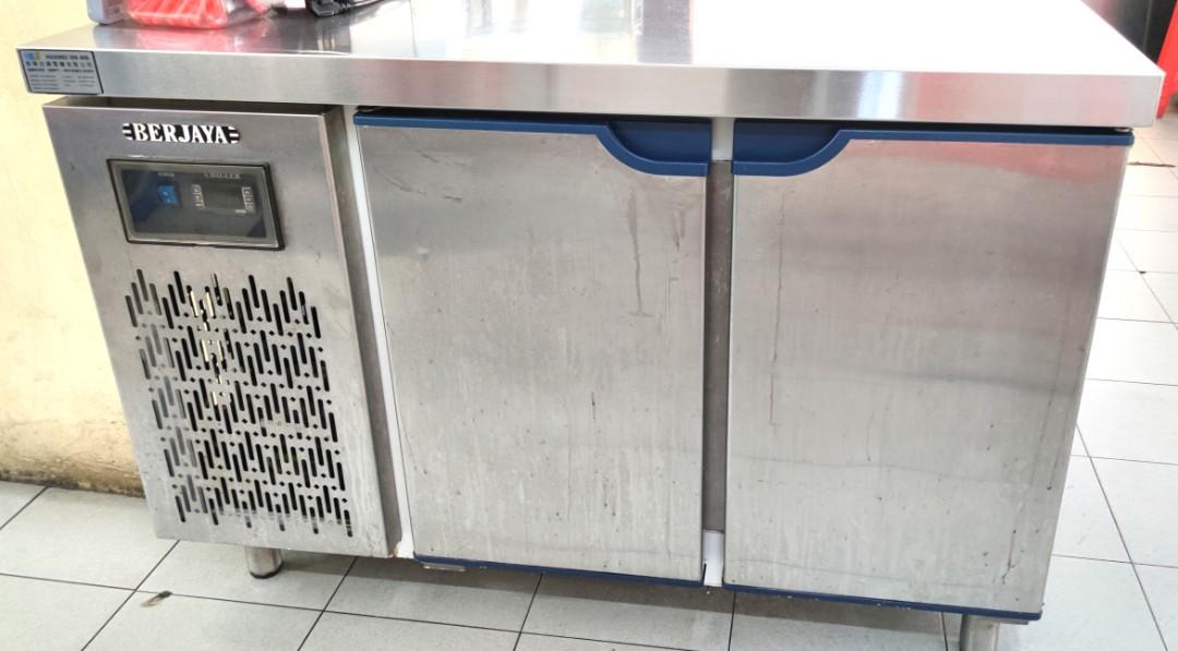 Berjaya 2 door chiller, TV & Home Appliances, Kitchen Appliances ...