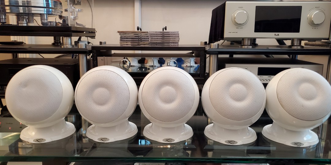 Cabasse Eole 2 5.1 環繞聲喇叭 ，白色x5隻，連一對原裝腳架，送三條10m+喇叭線, surround speaker, atmos speaker, celling ...