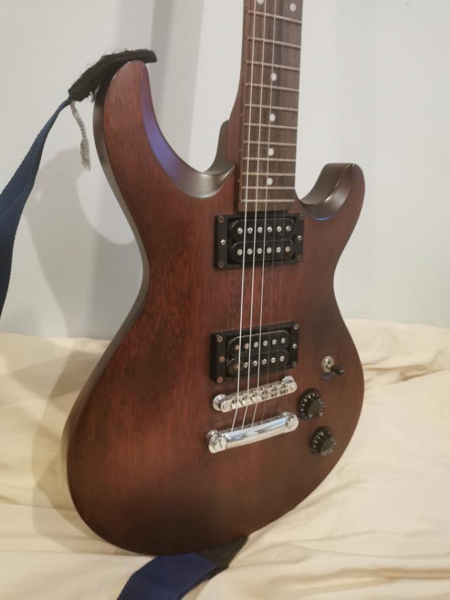 Cort M200 Electric Guitar, Hobbies & Toys, Music & Media, Musical ...