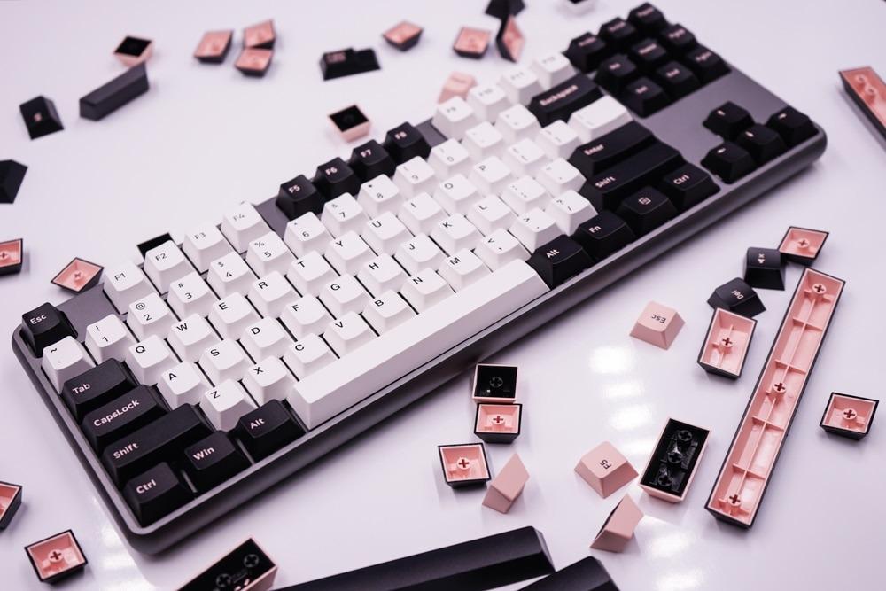 Gmk Olivia Clones Computers And Tech Parts And Accessories Computer Keyboard On Carousell