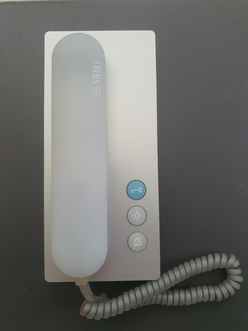 SSS Siedle BTS 850-02 A intercom, Furniture & Home Living, Security ...