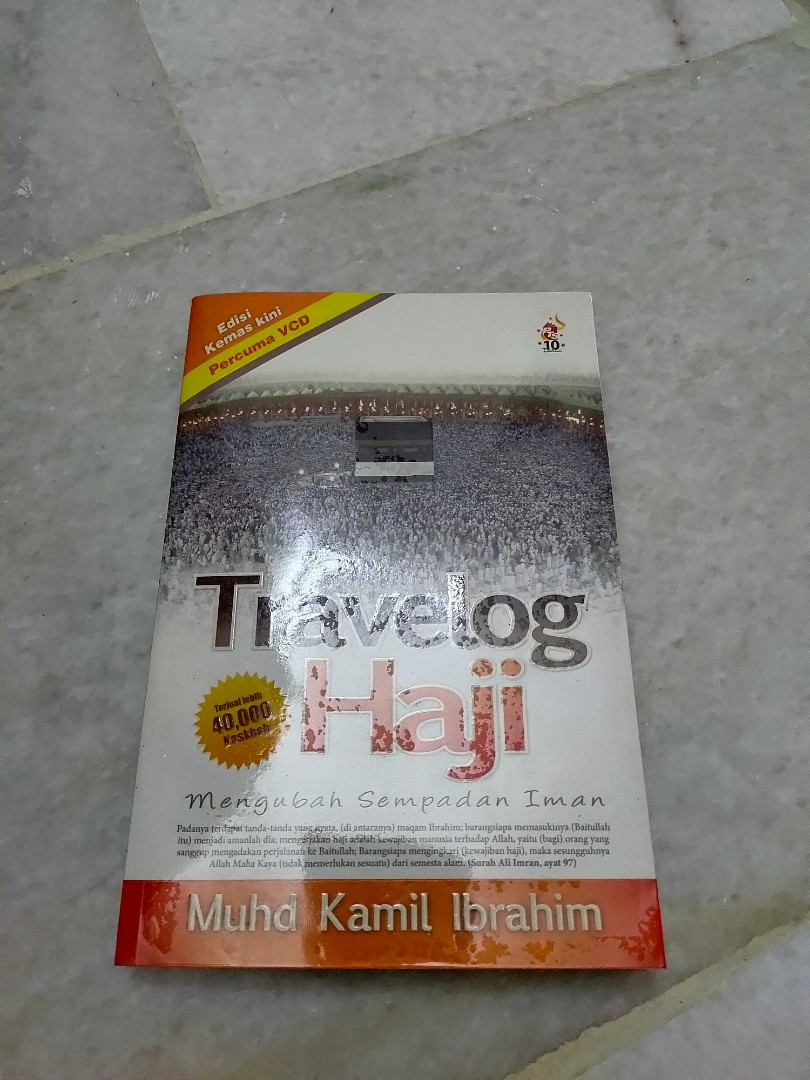 Travelog Haji, Hobbies & Toys, Books & Magazines, Storybooks on Carousell
