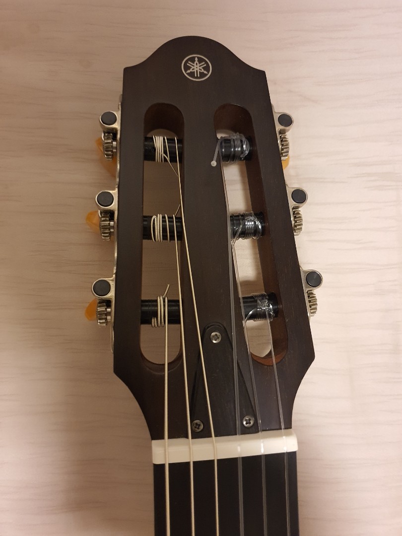 yamaha nylon guitar, Hobbies & Toys, Music & Media, Musical Instruments ...