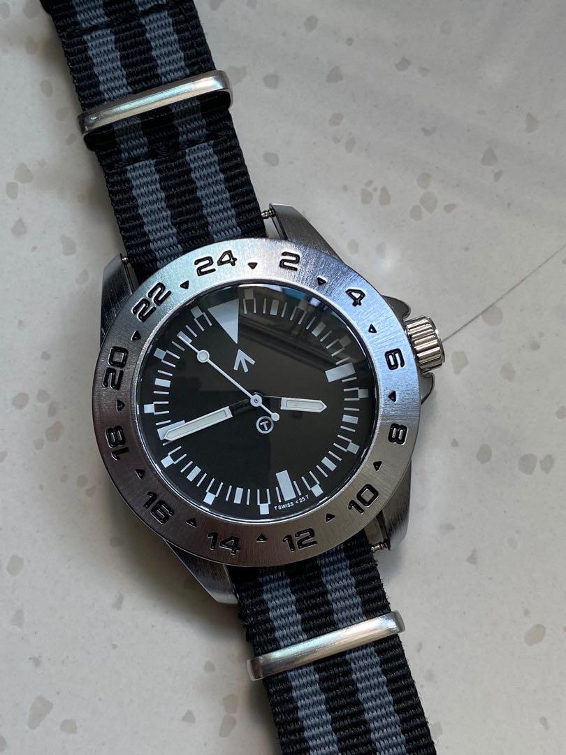 British Military Submariner Watch (OEM) *Comes with a free folding ...