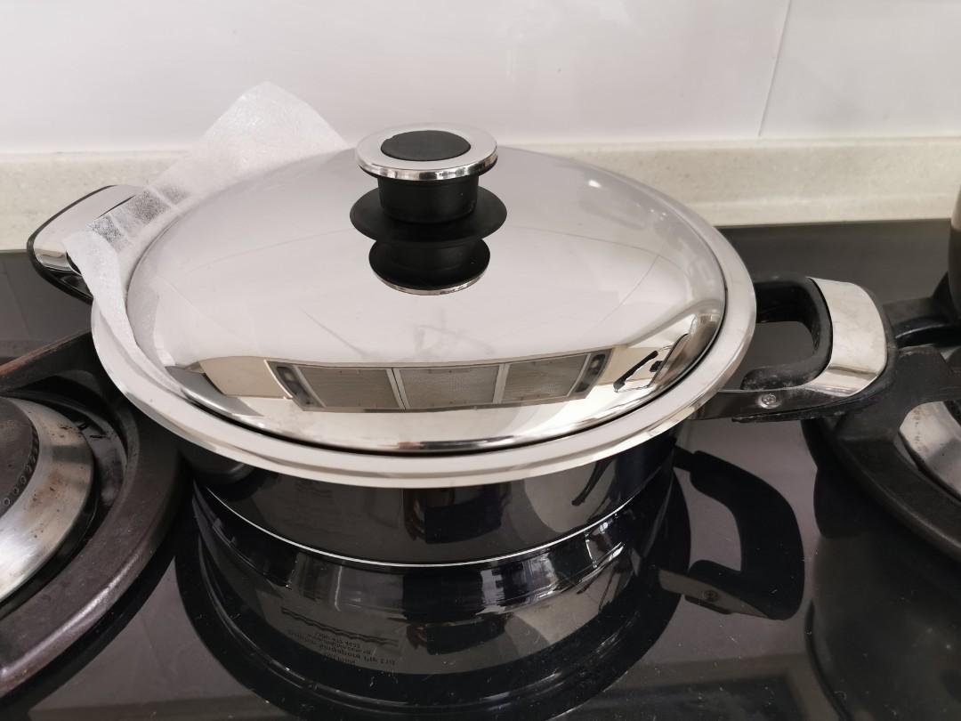 Delphine stainless steel pot, Furniture & Home Living, Kitchenware ...