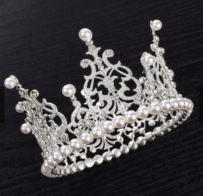 Full gold / silver crown with pearls and diamontes for princess themed ...