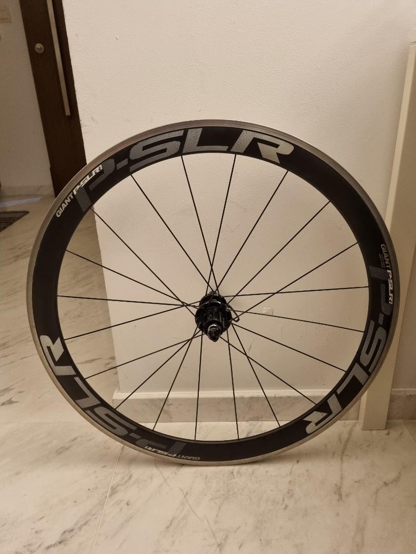 Giant P-SLR1 Aero back rear wheel 700c, Sports Equipment, Bicycles ...