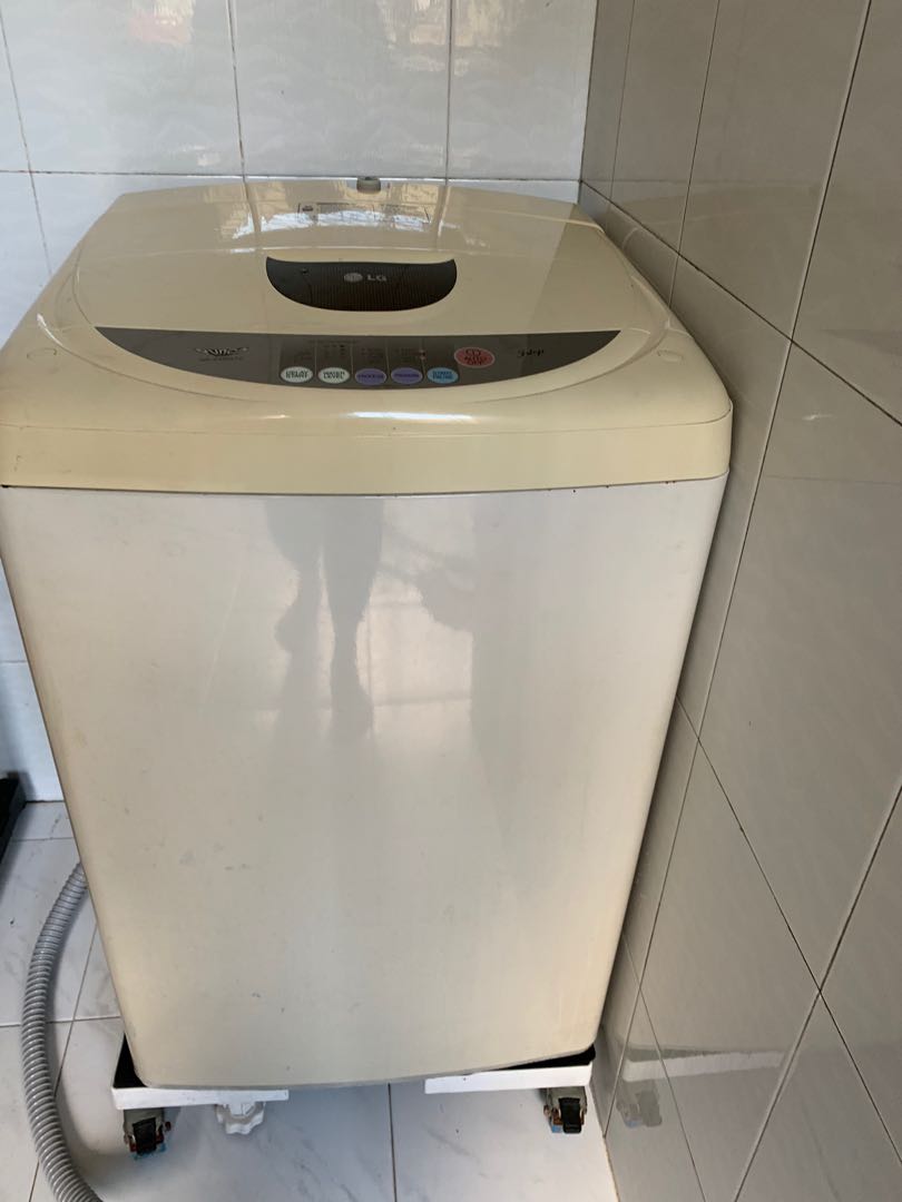 LG WASHING MACHINE PUNCH WF-C5856TC, TV & Home Appliances, Washing ...