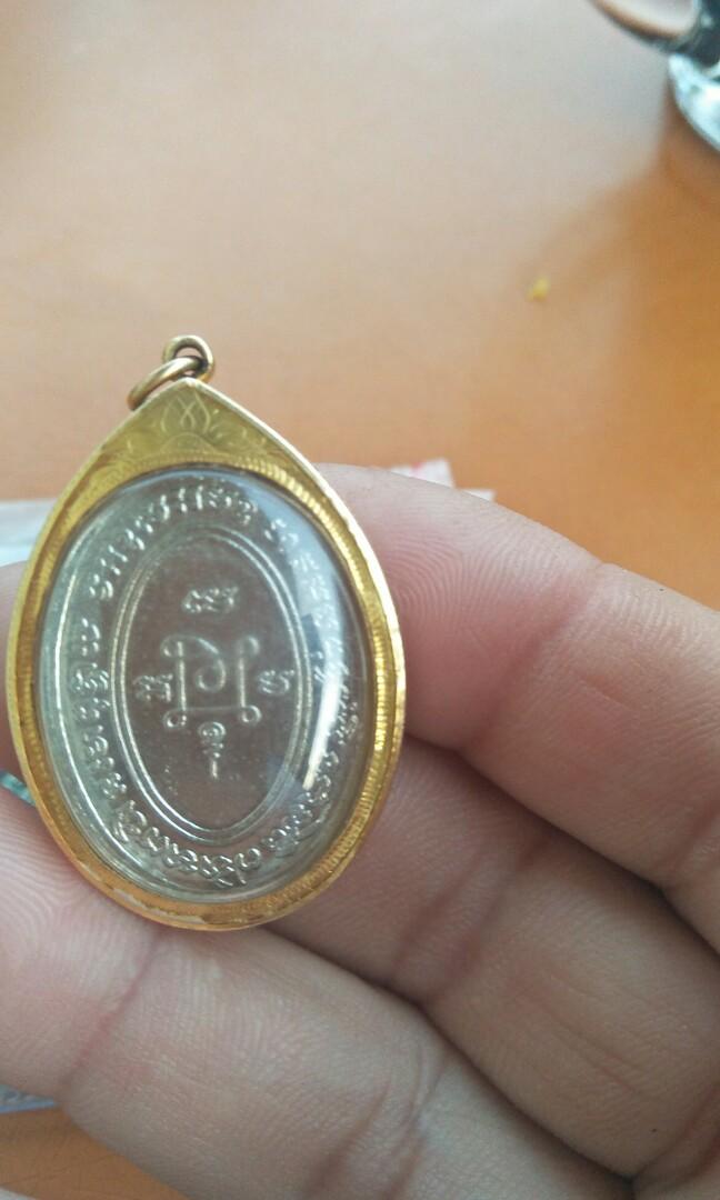 lp daeng wat kao bandai it rian 2505, Hobbies & Toys, Memorabilia ...