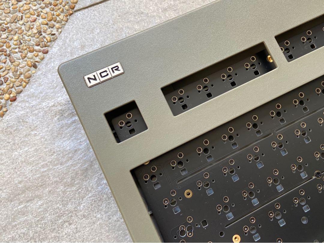 NCR-80 R1 Vintage Mechanical Keyboard Kit (Hotswap PCB, carbon fiber ...