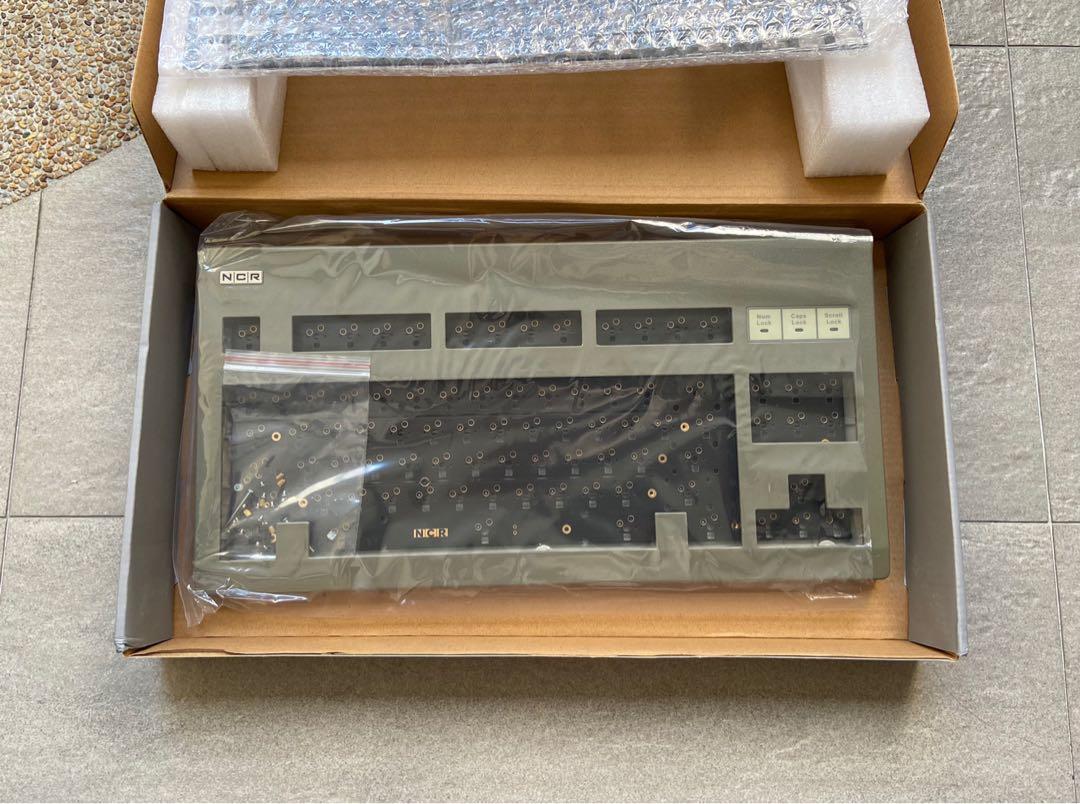 NCR-80 R1 Vintage Mechanical Keyboard Kit (Hotswap PCB, carbon fiber ...