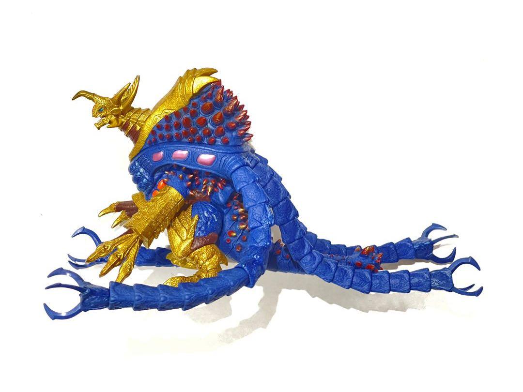 ORIGINAL BANDAI 2006 kaiju monster U killer saurus ultraman ultra ...