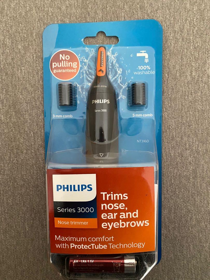 Philips nose trimmer, Beauty & Personal Care, Men's Grooming on Carousell