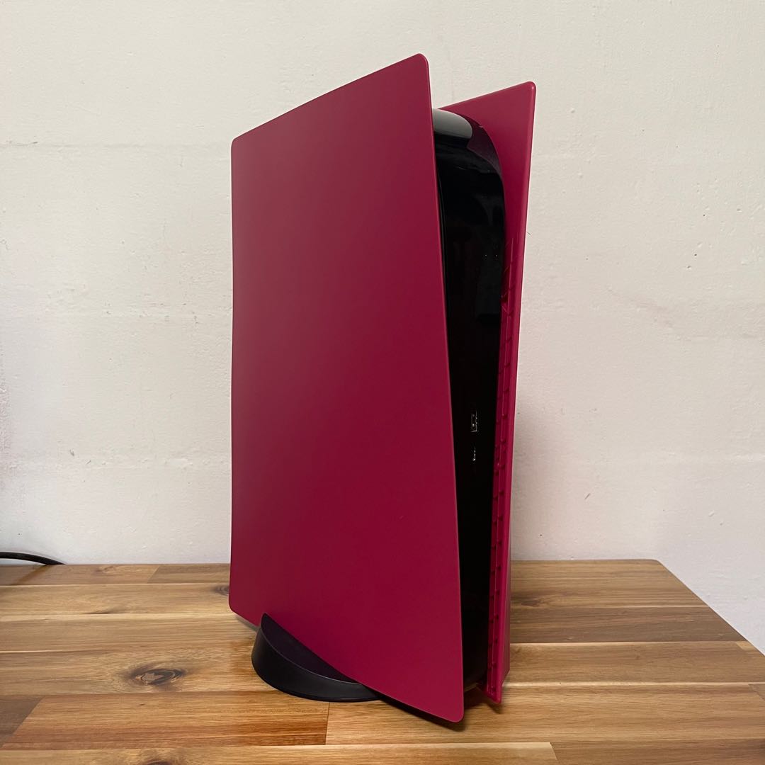PS5 Faceplate (Matte Cosmic Red) - Digital, Video Gaming, Video Game ...